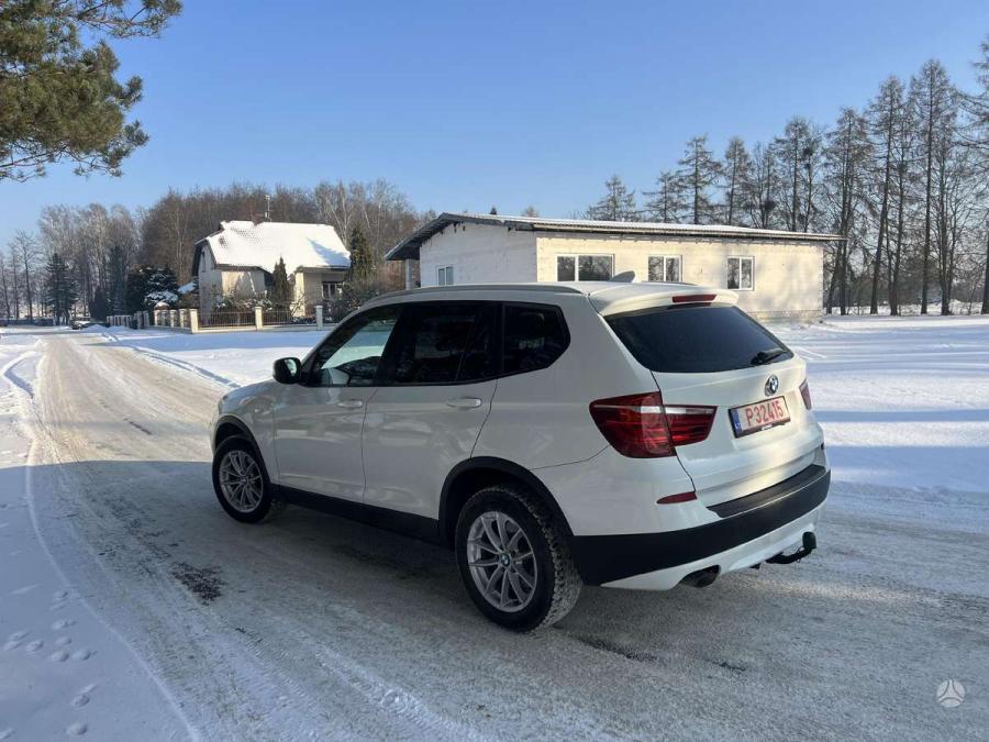 White BMW X3 2012 in Marijampole, with an engine capacity of 2.00 L and mileage of 330 thousand km for 7950 €, photo 17 on AUTOMOTO.COM.LV
