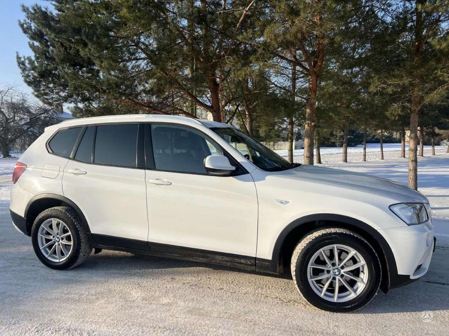 White BMW X3 2012 in Marijampole, with an engine capacity of 2.00 L and mileage of 330 thousand km for 7950 €, photo 25 on AUTOMOTO.COM.LV