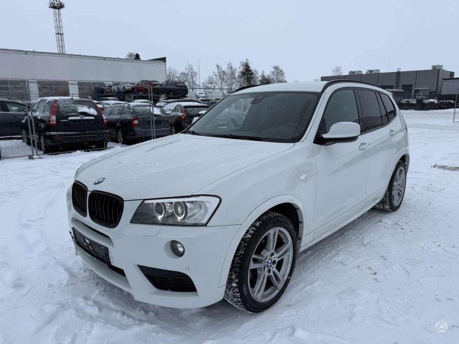 Balts BMW X3 2012 Marijampole, ar dzinēja tilpumu 2.99 L un nobraukumu 220 tūkst. km par 12200 €, foto 1 vietnē AUTOMOTO.COM.LV