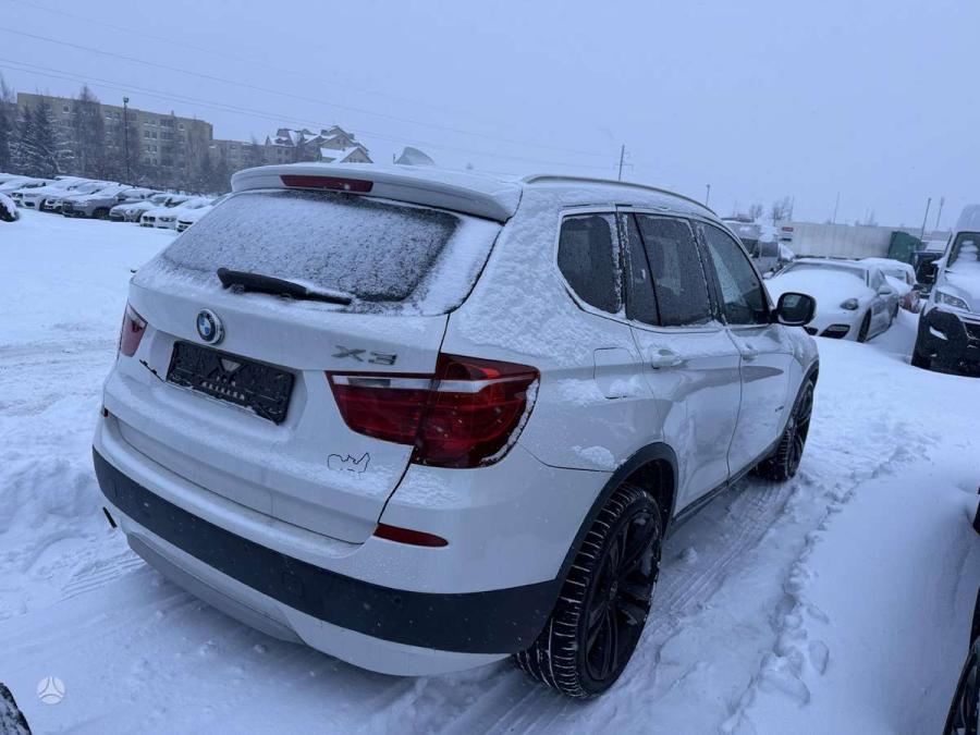 Balts BMW X3 2012 Šauļi, ar dzinēja tilpumu 2.00 L un nobraukumu 208 tūkst. km par 7200 €, foto 6 vietnē AUTOMOTO.COM.LV