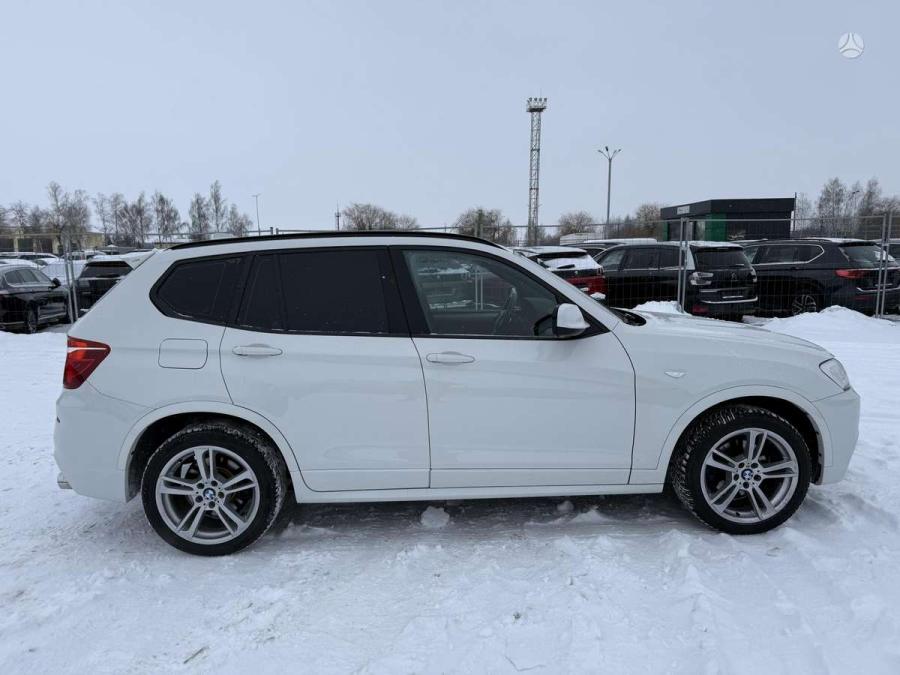 White BMW X3 2012 in Marijampole, with an engine capacity of 2.99 L and mileage of 220 thousand km for 11500 €, photo 7 on AUTOMOTO.COM.LV