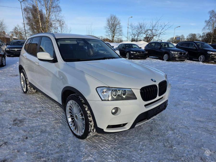 Balts BMW X3 2012 Telšiai, ar dzinēja tilpumu 2.99 L un nobraukumu 199 tūkst. km par 9999 €, foto 2 vietnē AUTOMOTO.COM.LV