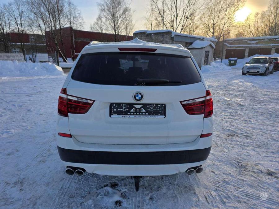 Balts BMW X3 2012 Telšiai, ar dzinēja tilpumu 2.99 L un nobraukumu 199 tūkst. km par 9999 €, foto 6 vietnē AUTOMOTO.COM.LV
