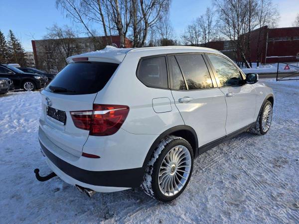 Balts BMW X3 2012 Telšiai, ar dzinēja tilpumu 2.99 L un nobraukumu 199 tūkst. km par 9999 €, foto 9 vietnē AUTOMOTO.COM.LV
