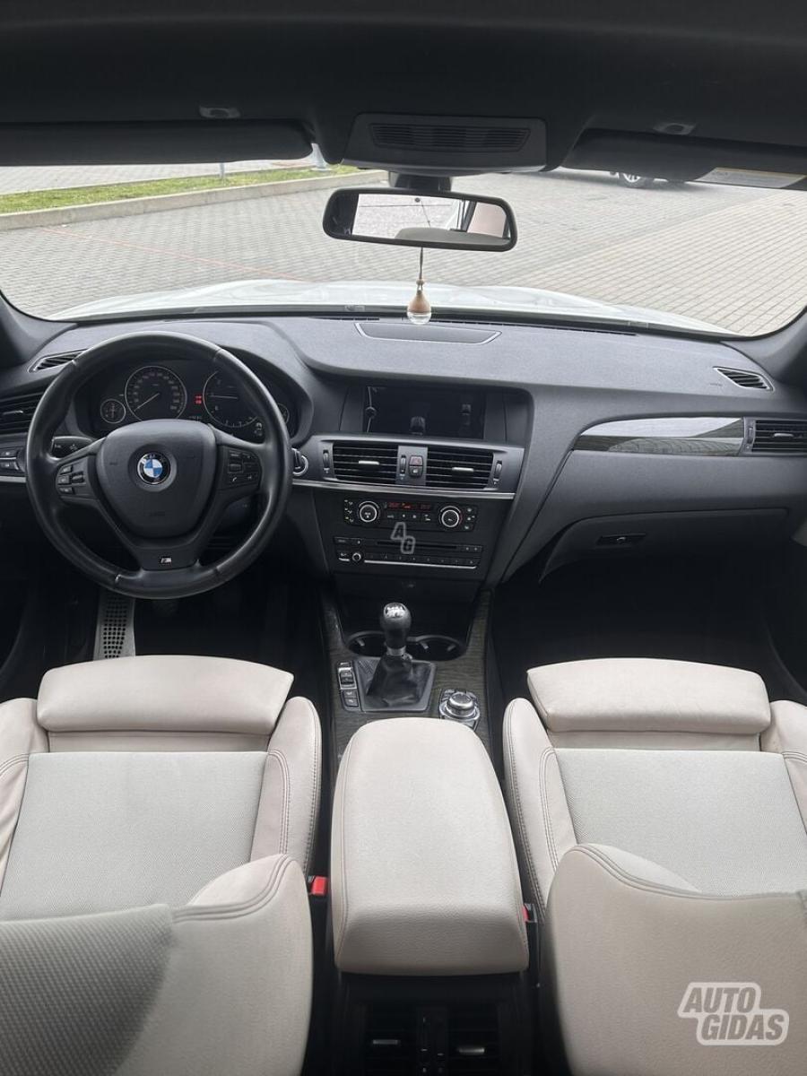White BMW X3 2012 in Kaunas, with an engine capacity of 2.00 L and mileage of 341 thousand km for 7999 €, photo 9 on AUTOMOTO.COM.LV