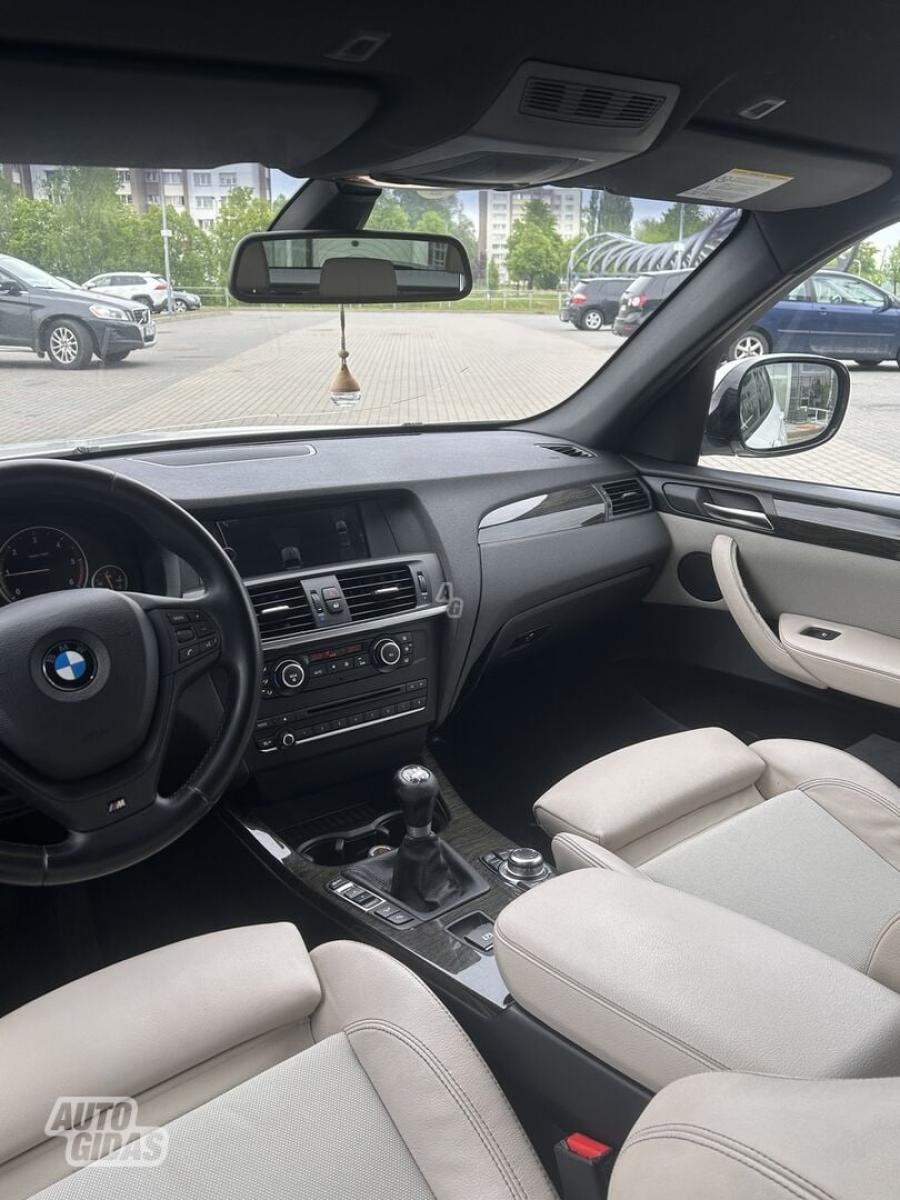 White BMW X3 2012 in Kaunas, with an engine capacity of 2.00 L and mileage of 341 thousand km for 7999 €, photo 15 on AUTOMOTO.COM.LV
