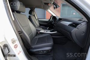 White BMW X3 2012 in Jelgava, with an engine capacity of 2.00 L and mileage of 0 thousand km for 10350 €, photo 12 on AUTOMOTO.COM.LV