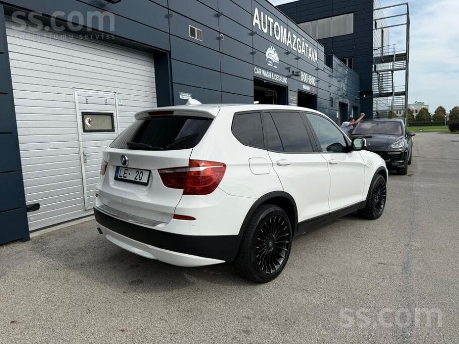 White BMW X3 2012 in Cesis, with an engine capacity of 2.00 L and mileage of 225 thousand km for 12000 €, photo 3 on AUTOMOTO.COM.LV