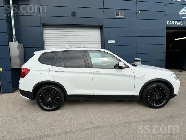 Balts BMW X3 2012 Cēsis, ar dzinēja tilpumu 2.00 L un nobraukumu 225 tūkst. km par 12000 €, foto 3 vietnē AUTOMOTO.COM.LV