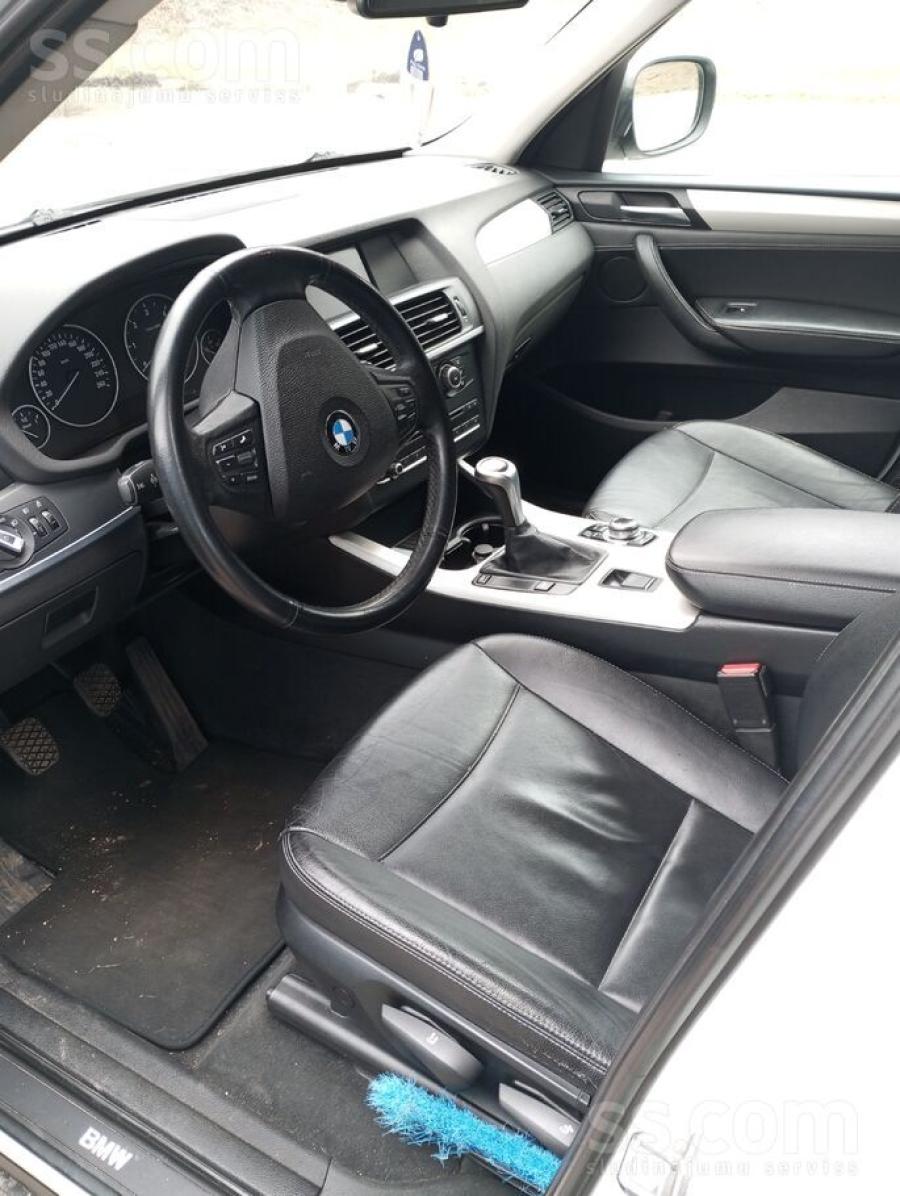White BMW X3 2012 in Riga, with an engine capacity of 2.00 L and mileage of 0 thousand km for 8300 €, photo 6 on AUTOMOTO.COM.LV