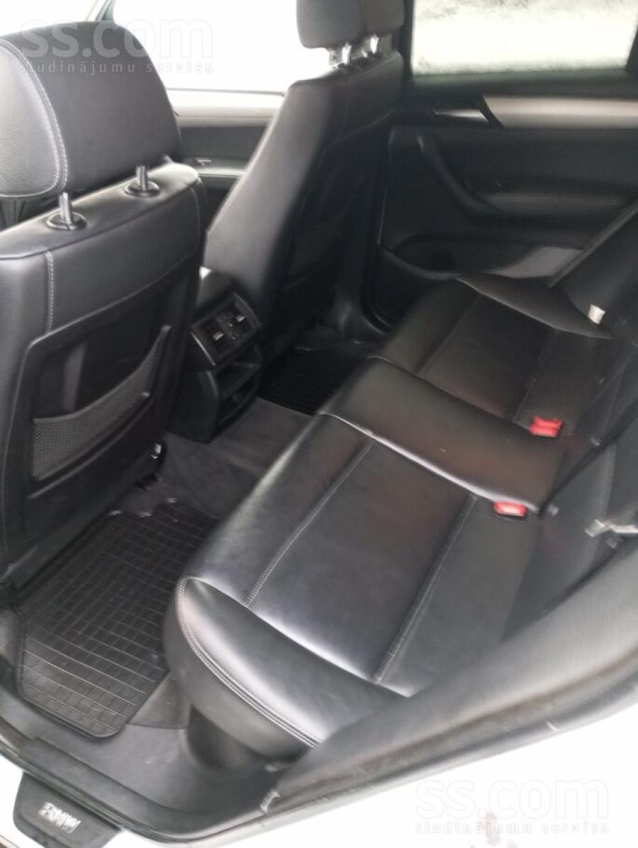 White BMW X3 2012 in Riga, with an engine capacity of 2.00 L and mileage of 0 thousand km for 8300 €, photo 10 on AUTOMOTO.COM.LV
