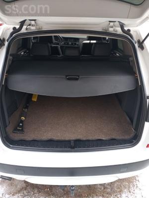 White BMW X3 2012 in Riga, with an engine capacity of 2.00 L and mileage of 0 thousand km for 8300 €, photo 12 on AUTOMOTO.COM.LV