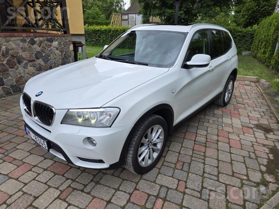 White BMW X3 2012 in Ogre, with an engine capacity of 2.00 L and mileage of 396 thousand km for 8000 €, photo 4 on AUTOMOTO.COM.LV
