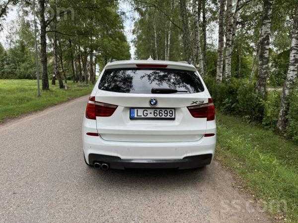 Balts BMW X3 2012 Dobele, ar dzinēja tilpumu 3.00 L un nobraukumu 298 tūkst. km par 12000 €, foto 4 vietnē AUTOMOTO.COM.LV