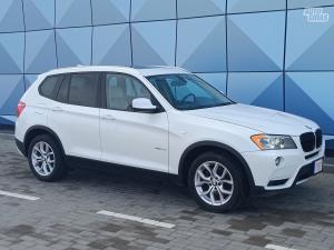 White BMW X3 2012 in Silute, with an engine capacity of 3.00 L and mileage of 225 thousand km for 7500 €, photo 8 on AUTOMOTO.COM.LV