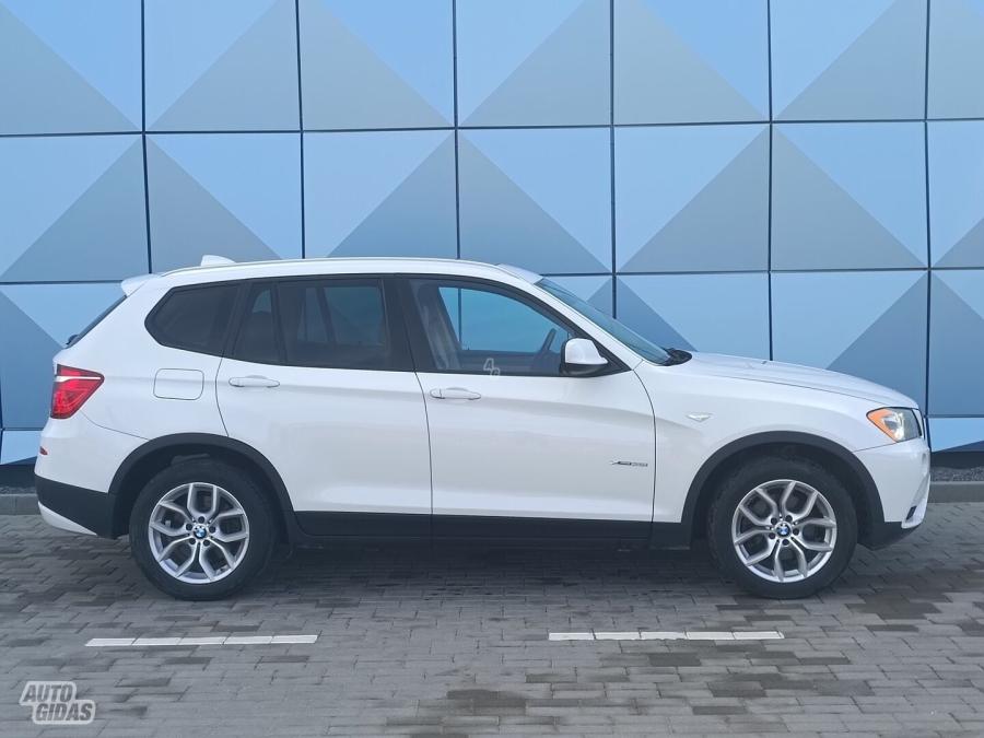 White BMW X3 2012 in Silute, with an engine capacity of 3.00 L and mileage of 225 thousand km for 7500 €, photo 9 on AUTOMOTO.COM.LV