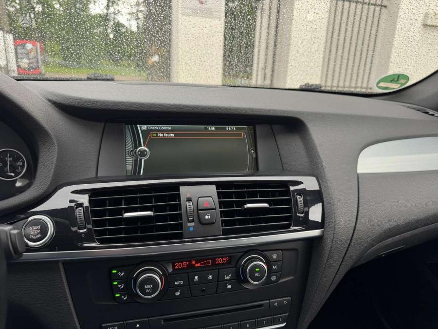 White BMW X3 2012 in Vilnius, with an engine capacity of 2.99 L and mileage of 295 thousand km for 10555 €, photo 8 on AUTOMOTO.COM.LV