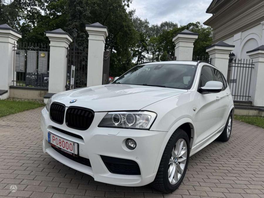 White BMW X3 2012 in Vilnius, with an engine capacity of 2.99 L and mileage of 295 thousand km for 10555 €, photo 20 on AUTOMOTO.COM.LV
