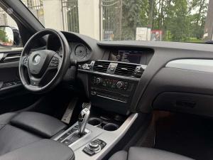 White BMW X3 2012 in Vilnius, with an engine capacity of 2.99 L and mileage of 295 thousand km for 10555 €, photo 31 on AUTOMOTO.COM.LV