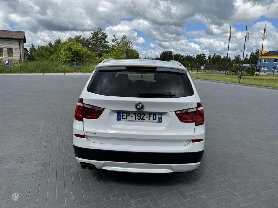 White BMW X3 2012 in Telschi, with an engine capacity of 2.99 L and mileage of 252 thousand km for 9300 €, photo 6 on AUTOMOTO.COM.LV