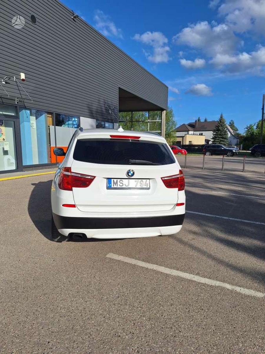 White BMW X3 2012 in Kaunas, with an engine capacity of 2.00 L and mileage of 320 thousand km for 9200 €, photo 7 on AUTOMOTO.COM.LV