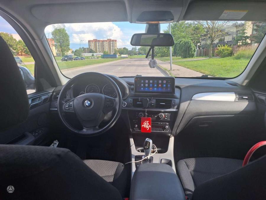 White BMW X3 2012 in Kaunas, with an engine capacity of 2.00 L and mileage of 320 thousand km for 9200 €, photo 15 on AUTOMOTO.COM.LV