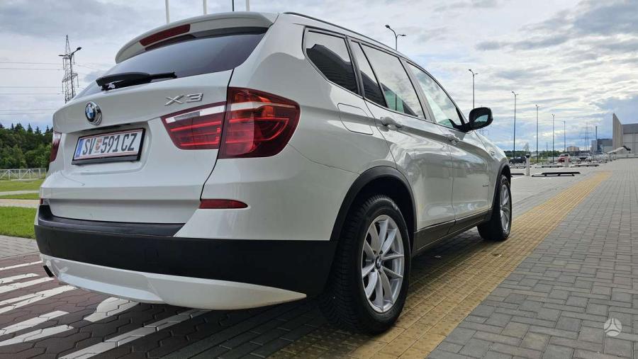 White BMW X3 2012 in Kaunas, with an engine capacity of 2.00 L and mileage of 278 thousand km for 8750 €, photo 11 on AUTOMOTO.COM.LV