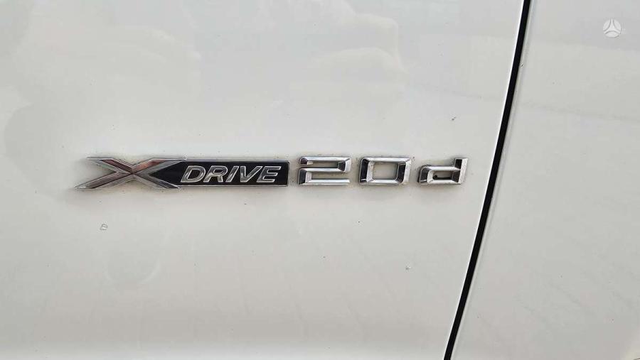 White BMW X3 2012 in Kaunas, with an engine capacity of 2.00 L and mileage of 278 thousand km for 8750 €, photo 20 on AUTOMOTO.COM.LV
