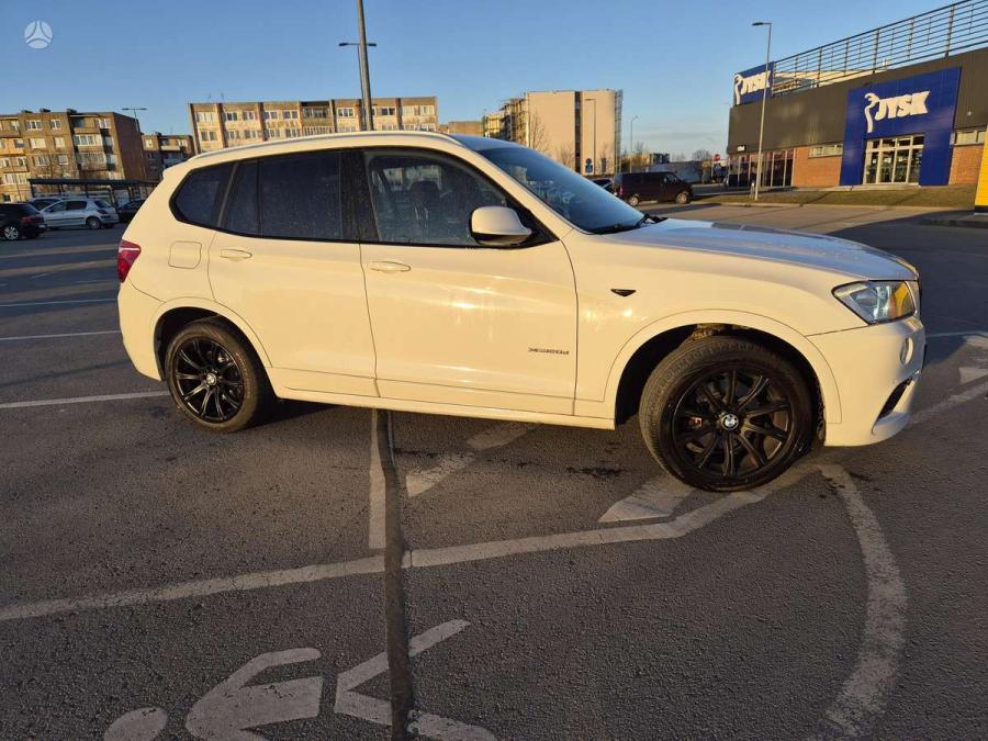 White BMW X3 2012 in Telschi, with an engine capacity of 2.00 L and mileage of 350 thousand km for 10800 €, photo 5 on AUTOMOTO.COM.LV