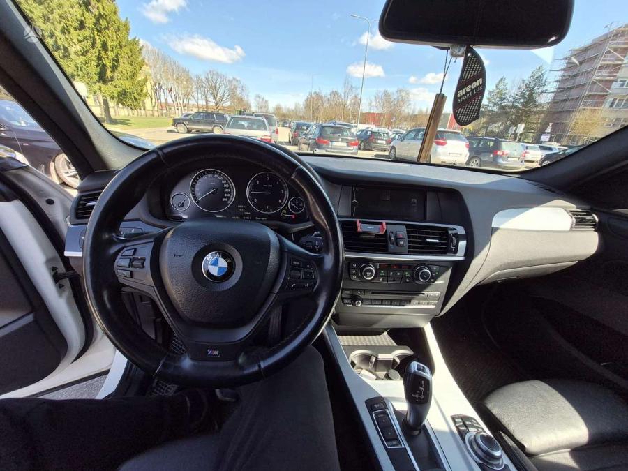 White BMW X3 2012 in Telschi, with an engine capacity of 2.00 L and mileage of 350 thousand km for 10800 €, photo 8 on AUTOMOTO.COM.LV