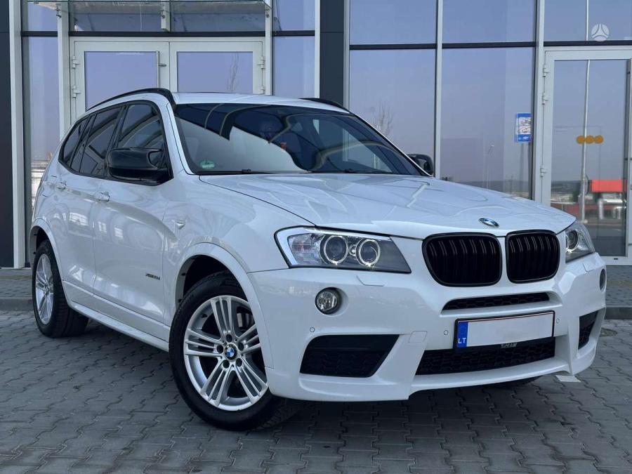Белый БМВ Х3 2012 в Вильнюс, объемом двигателя 2.99 л и пробегом 250 тыс. км за 10000 €, фото 1 на AUTOMOTO.COM.LV