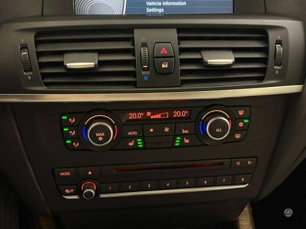 White BMW X3 2012 in Marijampole, with an engine capacity of 2.00 L and mileage of 245 thousand km for 10500 €, photo 5 on AUTOMOTO.COM.LV