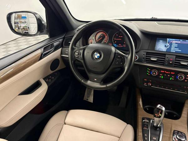 White BMW X3 2012 in Marijampole, with an engine capacity of 2.00 L and mileage of 245 thousand km for 10500 €, photo 10 on AUTOMOTO.COM.LV