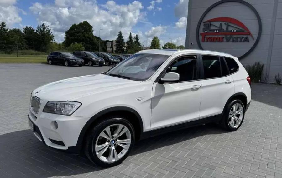 Balts BMW X3 2012 Telšiai, ar dzinēja tilpumu 3.00 L un nobraukumu 251 tūkst. km par 9290 €, foto 5 vietnē AUTOMOTO.COM.LV