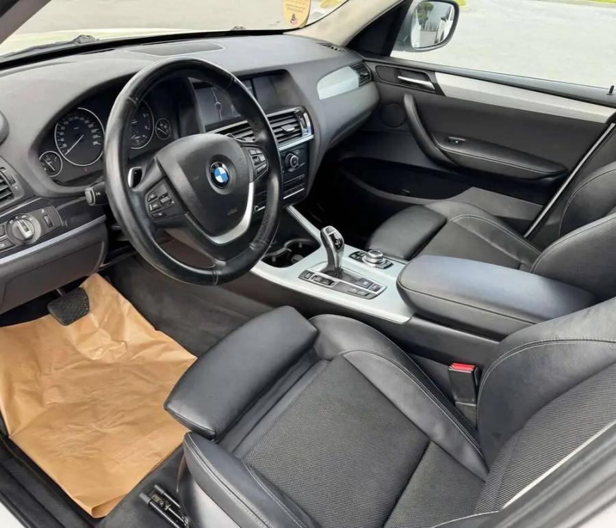 Balts BMW X3 2012 Telšiai, ar dzinēja tilpumu 3.00 L un nobraukumu 251 tūkst. km par 9290 €, foto 13 vietnē AUTOMOTO.COM.LV