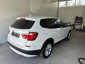 White BMW X3 2012 in Kaunas, with an engine capacity of 2.99 L and mileage of 256 thousand km for 9900 €, photo 4 on AUTOMOTO.COM.LV