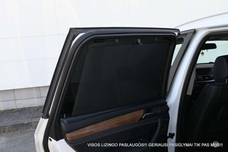 White BMW X3 2012 in Kretinga, with an engine capacity of 3.00 L and mileage of 304 thousand km for 9499 €, photo 27 on AUTOMOTO.COM.LV
