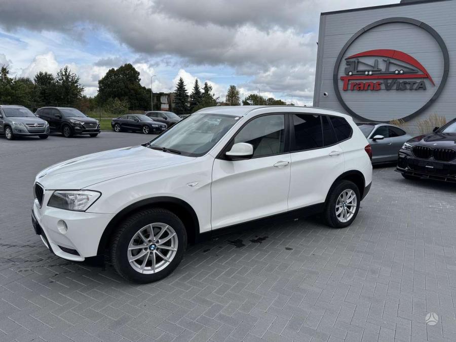 White BMW X3 2012 in Telschi, with an engine capacity of 2.00 L and mileage of 255 thousand km for 8500 €, photo 3 on AUTOMOTO.COM.LV