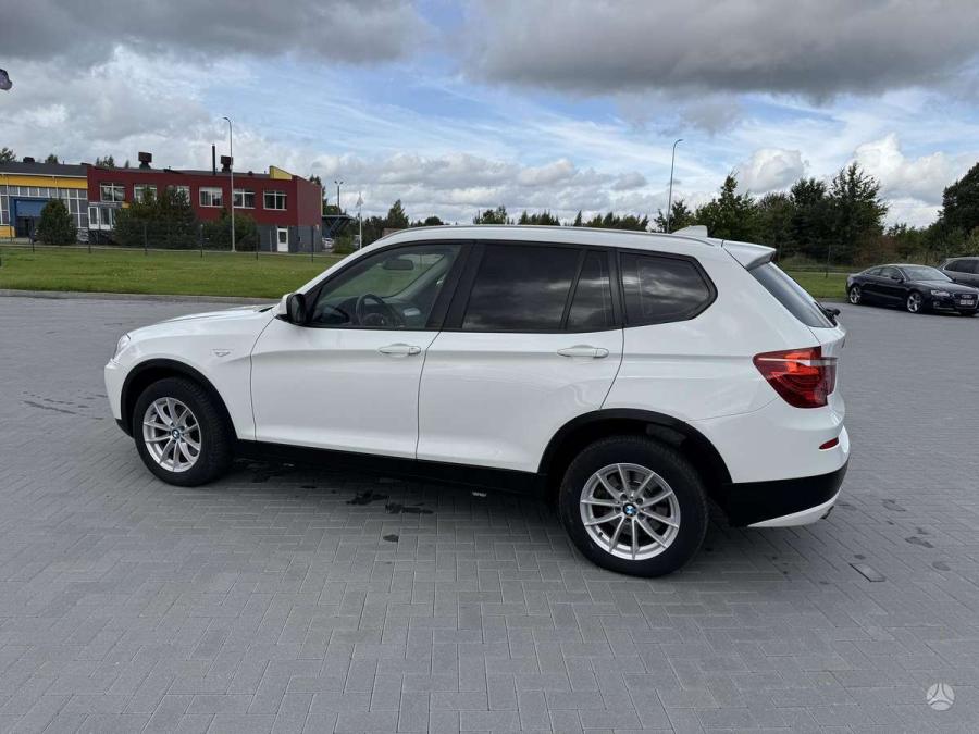 White BMW X3 2012 in Telschi, with an engine capacity of 2.00 L and mileage of 255 thousand km for 8500 €, photo 4 on AUTOMOTO.COM.LV