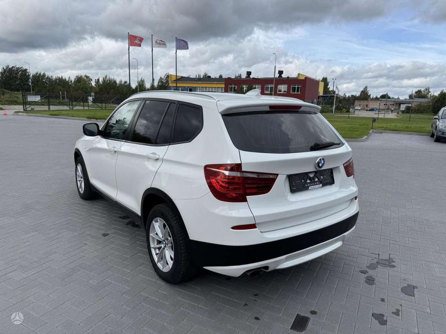 White BMW X3 2012 in Telschi, with an engine capacity of 2.00 L and mileage of 255 thousand km for 8500 €, photo 5 on AUTOMOTO.COM.LV