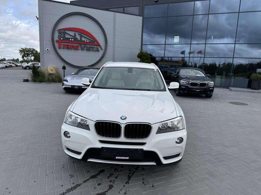 White BMW X3 2012 in Telschi, with an engine capacity of 2.00 L and mileage of 255 thousand km for 8500 €, photo 11 on AUTOMOTO.COM.LV