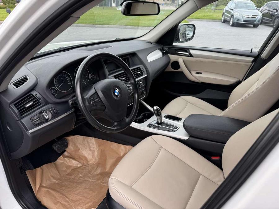 White BMW X3 2012 in Telschi, with an engine capacity of 2.00 L and mileage of 255 thousand km for 8500 €, photo 13 on AUTOMOTO.COM.LV