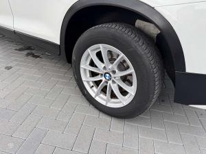 White BMW X3 2012 in Telschi, with an engine capacity of 2.00 L and mileage of 255 thousand km for 8500 €, photo 21 on AUTOMOTO.COM.LV
