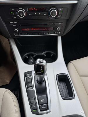 White BMW X3 2012 in Telschi, with an engine capacity of 2.00 L and mileage of 255 thousand km for 8500 €, photo 24 on AUTOMOTO.COM.LV