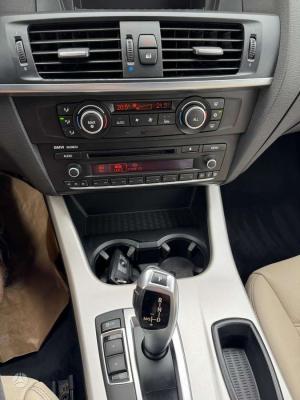 White BMW X3 2012 in Telschi, with an engine capacity of 2.00 L and mileage of 255 thousand km for 8500 €, photo 25 on AUTOMOTO.COM.LV