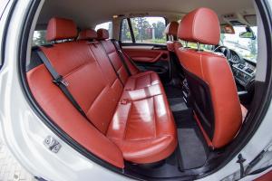 Balts BMW X3 2012 Saue, ar dzinēja tilpumu 2.00 L un nobraukumu 352 tūkst. km par 10000 €, foto 11 vietnē AUTOMOTO.COM.LV