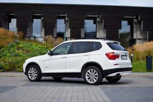 Balts BMW X3 2012 Saue, ar dzinēja tilpumu 2.00 L un nobraukumu 352 tūkst. km par 10000 €, foto 19 vietnē AUTOMOTO.COM.LV