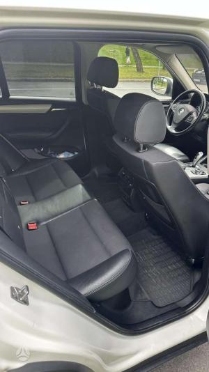 Balts BMW X3 2012 Viļņa, ar dzinēja tilpumu 2.00 L un nobraukumu 271 tūkst. km par 8999 €, foto 11 vietnē AUTOMOTO.COM.LV