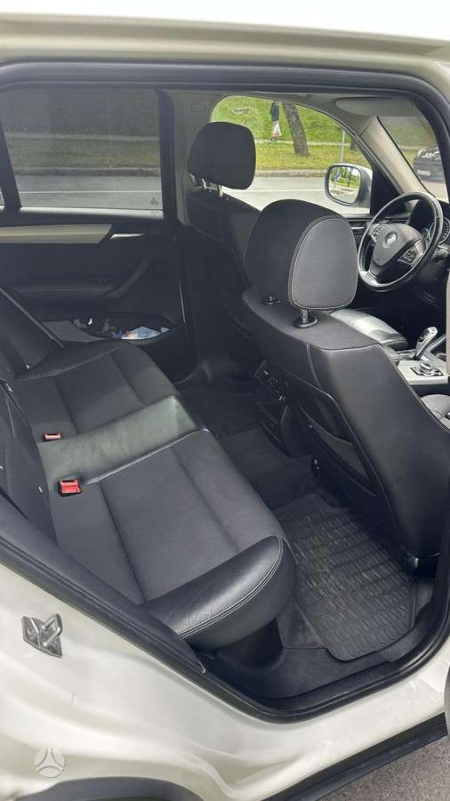 Balts BMW X3 2012 Viļņa, ar dzinēja tilpumu 2.00 L un nobraukumu 271 tūkst. km par 8999 €, foto 11 vietnē AUTOMOTO.COM.LV