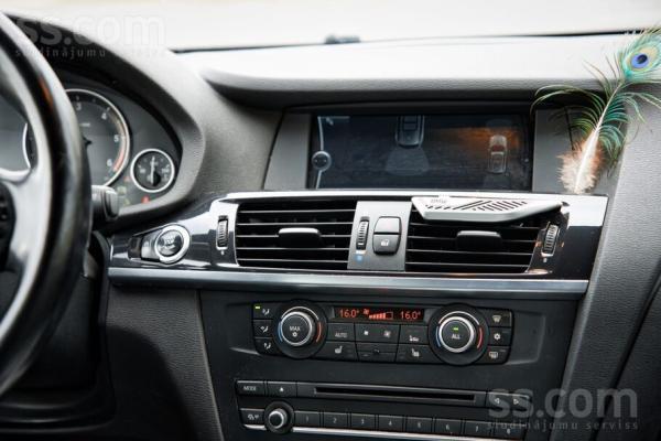 White BMW X3 2012 in Riga, with an engine capacity of 3.00 L and mileage of 252 thousand km for 11500 €, photo 6 on AUTOMOTO.COM.LV